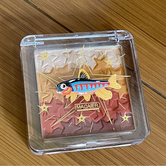 Makeup | Koi Star Scale Gradient Eyeshadow Sunset Colors | Poshmark